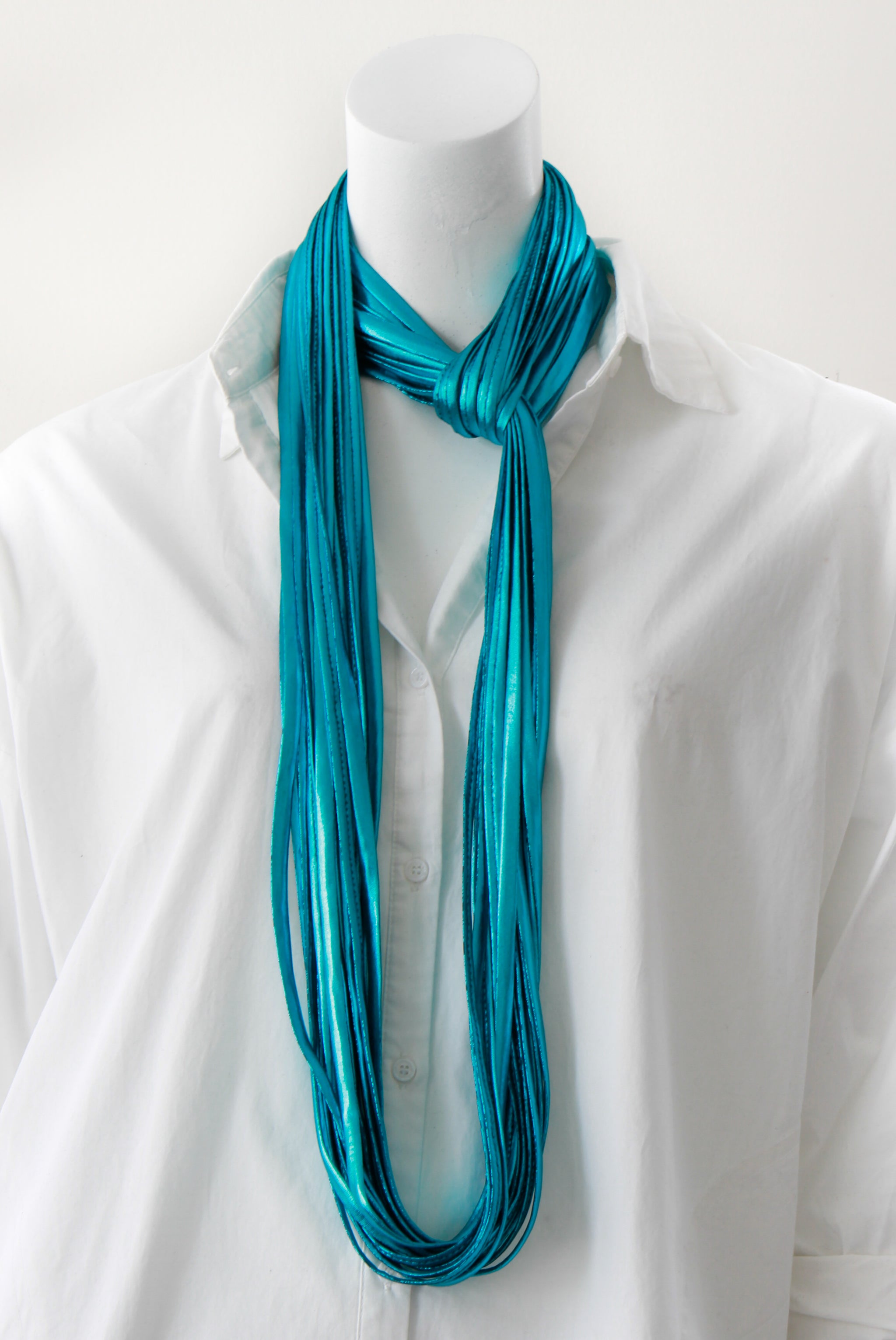 Turquoise Infinity Scarf Necklace 'Aquamarine' - Necknots